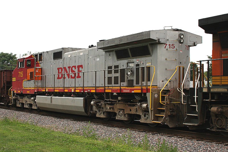 BNSF 715